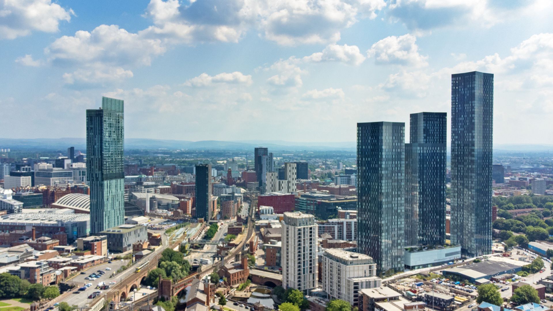 5 North West commuter towns for hybrid workers | Genesis Homes